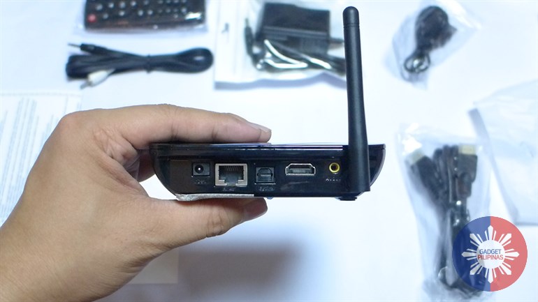 Fukuda Smart TV Box Unboxing