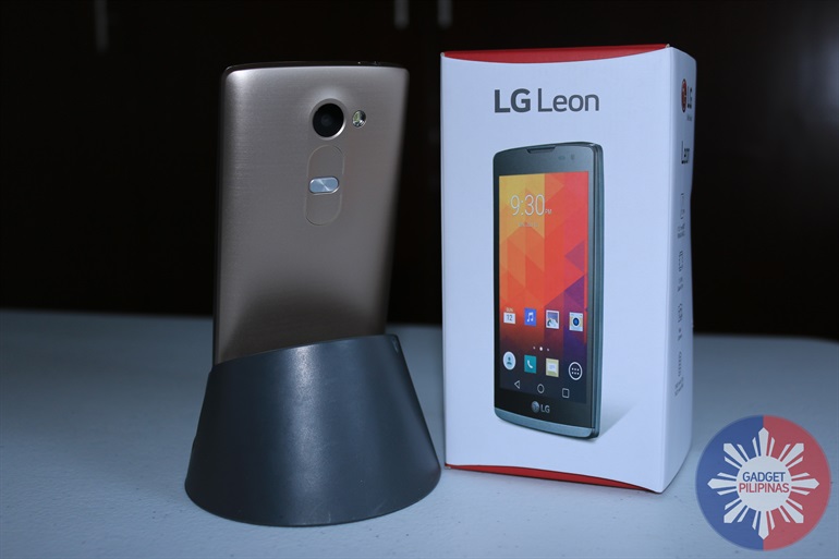 LG Magna and LG Leon Unboxing and Quick Impressions