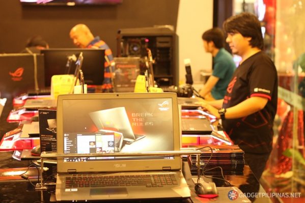 ASUS Republic of Gamers Opens First Flagship Store in the Philippines