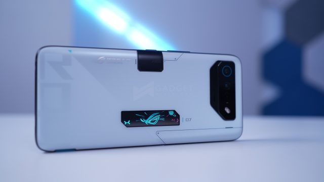ROG Phone 7 Ultimate Review
