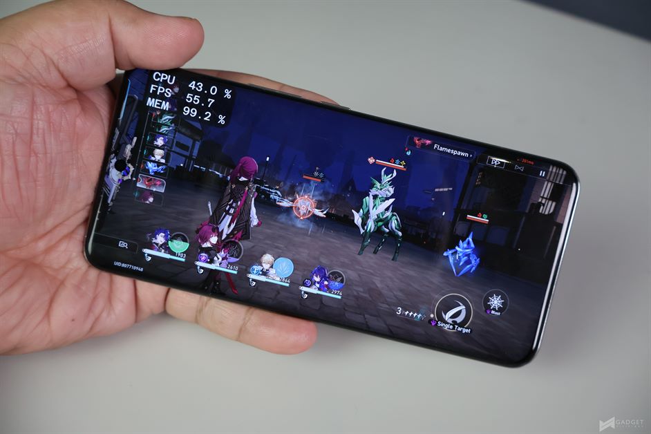 Gaming with the HONOR 90 5G, Snapdragon 7 Gen 1 Accelerated Edition ...