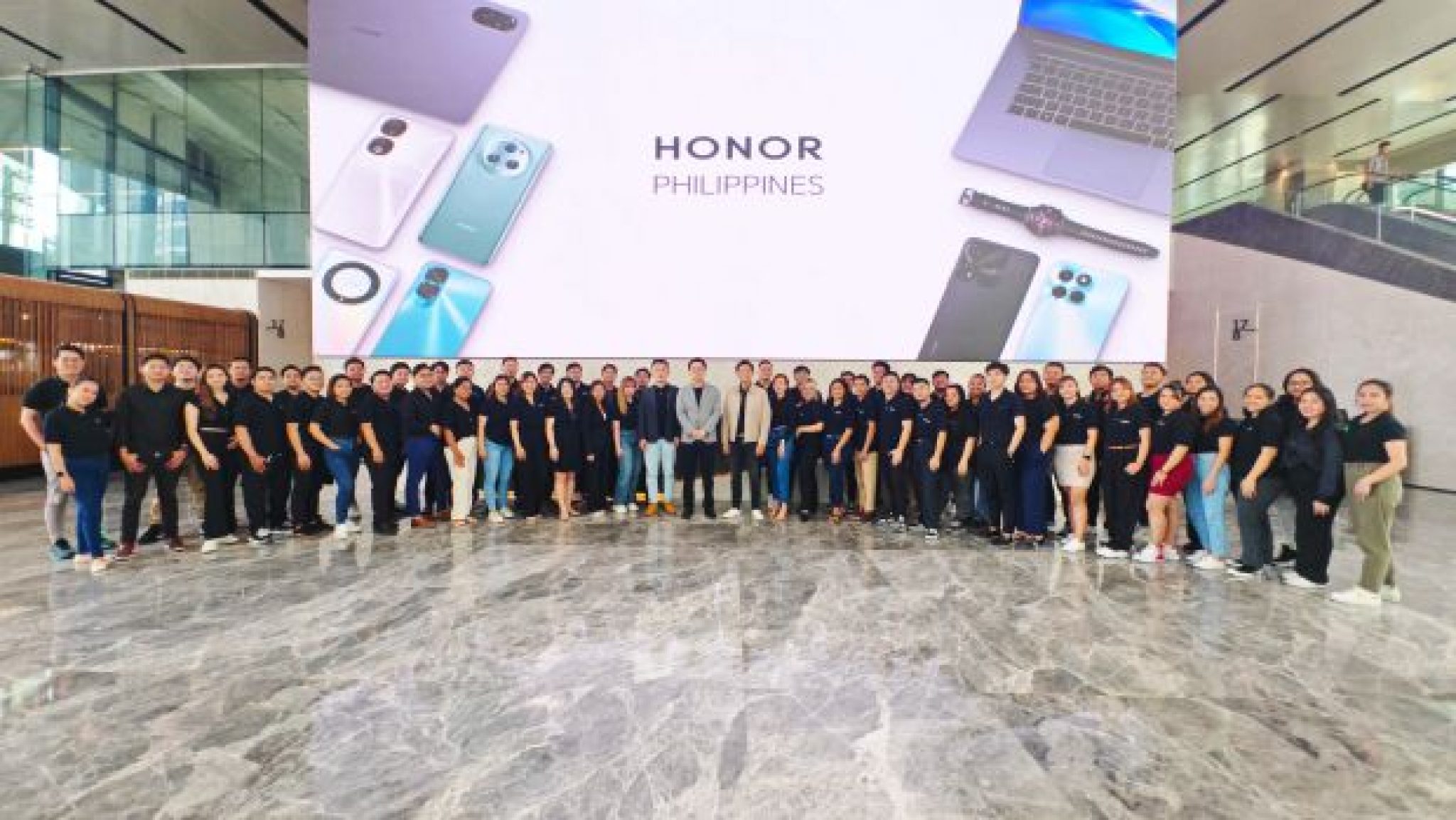 HONOR PH Goes Beyond 2023 Target, Opens New HQ
