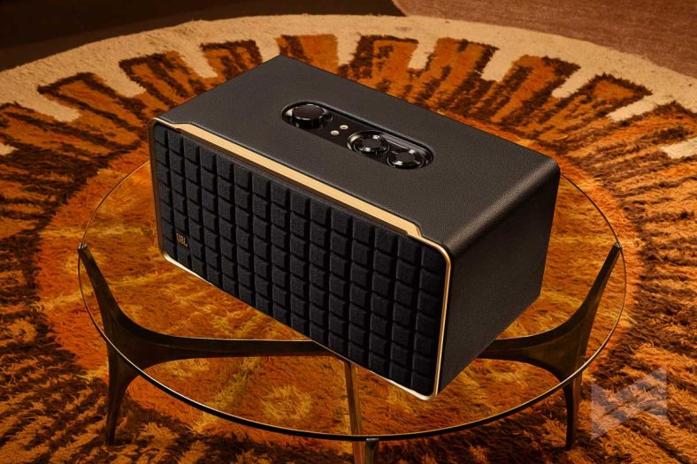 JBL Authentics Speaker Range and Spinner BT Turntable: A Retro Revival ...