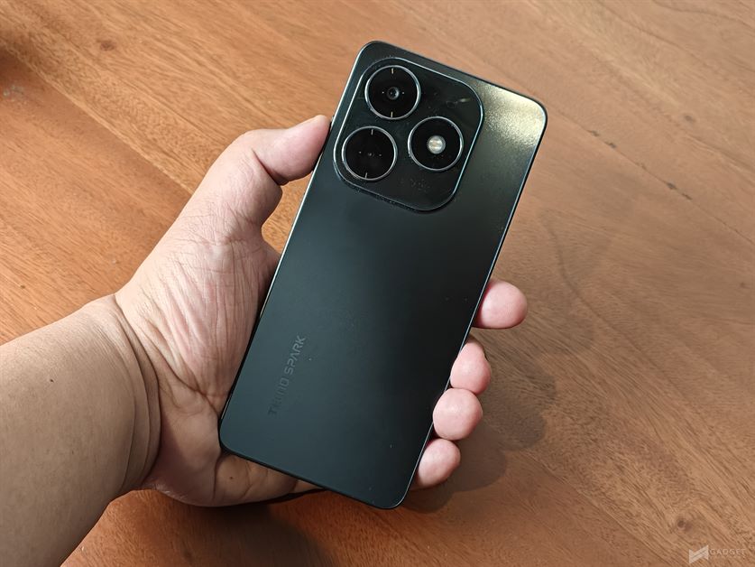 TECNO Spark 20 Review