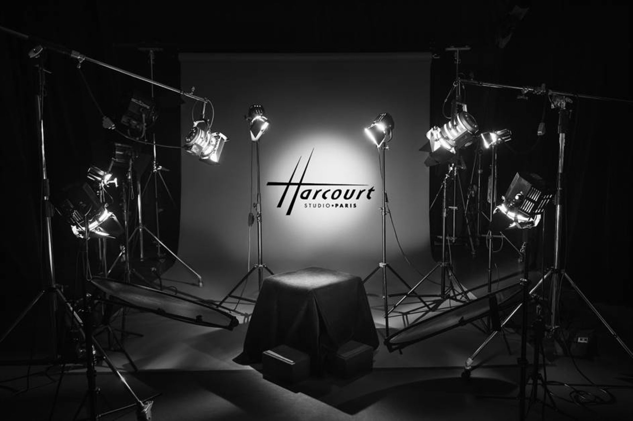 HONOR 200 Series to Offer Studio Harcourt Paris Photography Experience ...