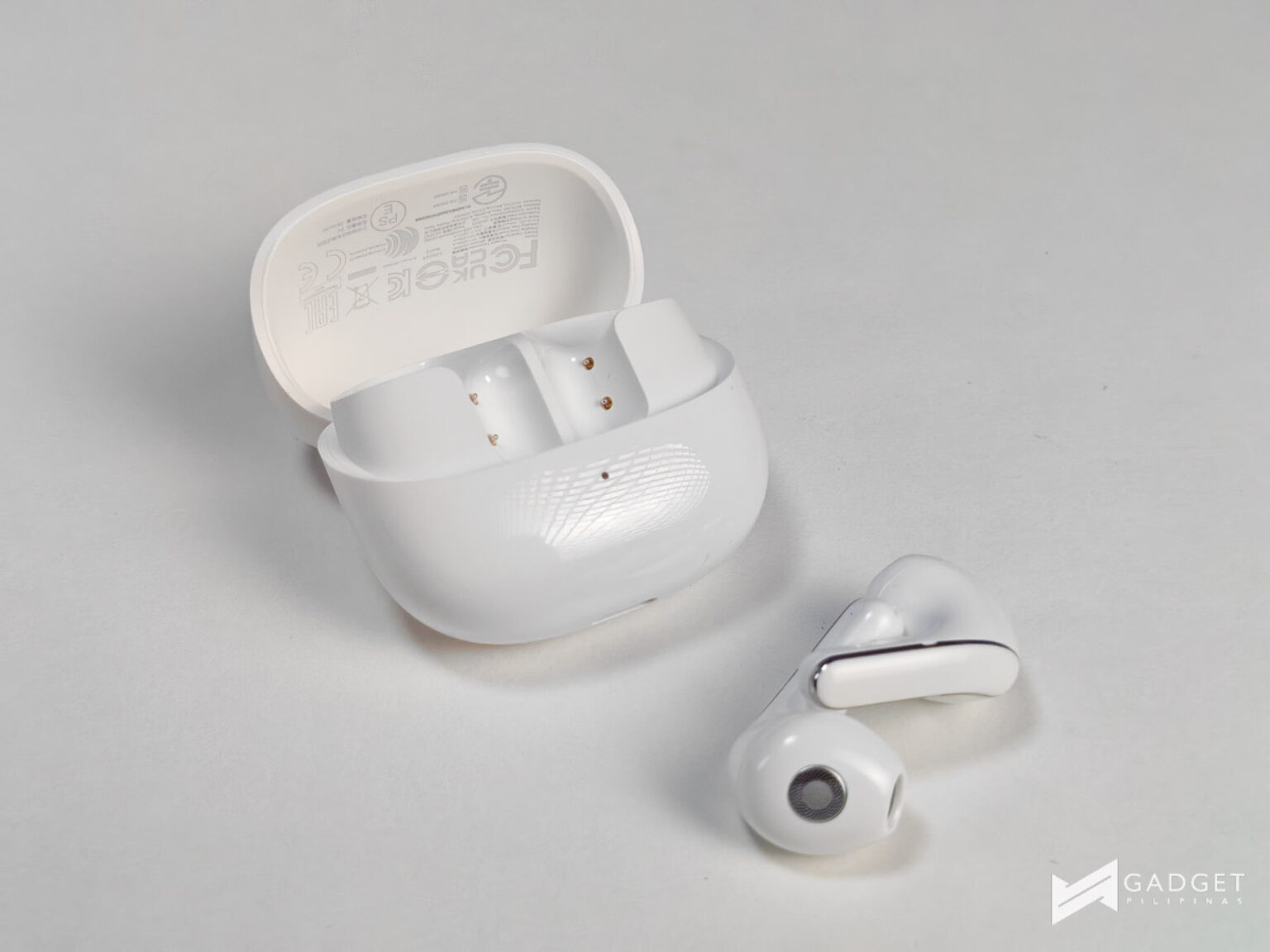 Xiaomi Buds 5 Review: Good but requires manual tweaking