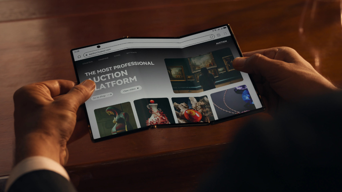 HUAWEI Mate XT Now Available for Pre-order in PH