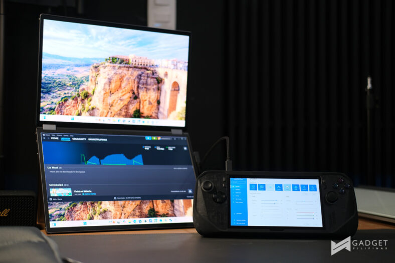 I Never Thought I Needed This Dual Screen Portable OLED Monitor ...