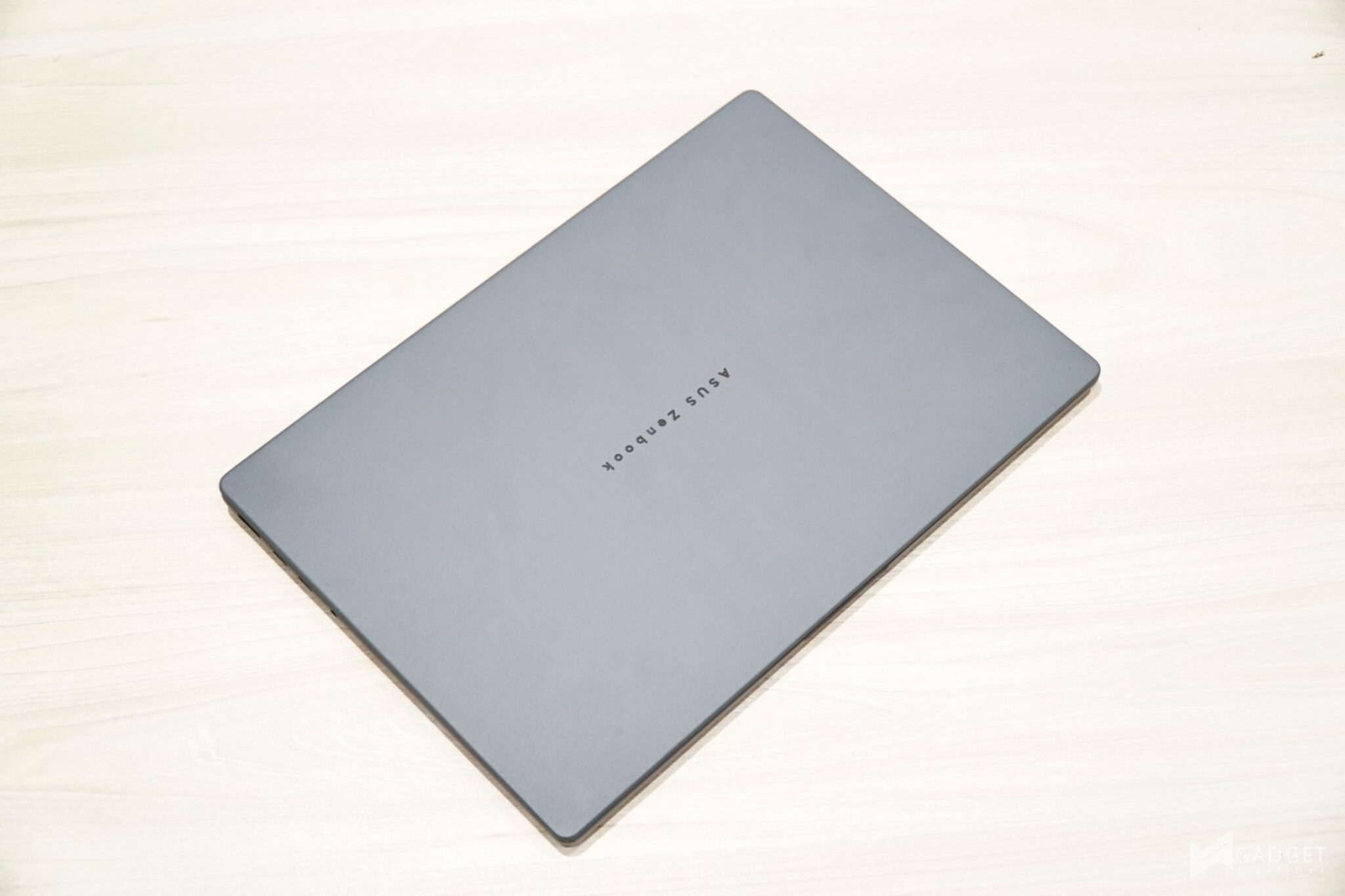 ASUS Zenbook A14 UX3407 Review