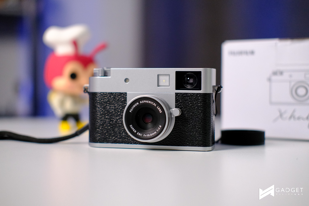 Fujifilm x half Brings Nostalgic Photography to the Digital Age