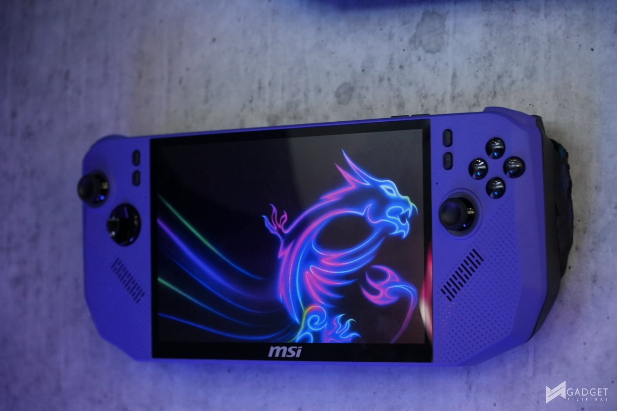 MSI Claw A8 BZ2EM - Setting The Standard for 2025 Gaming Handhelds