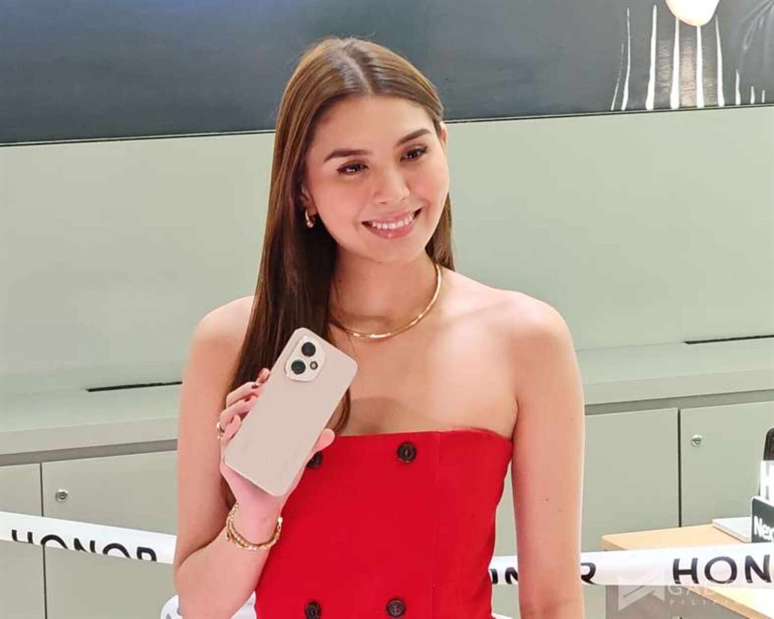 HONOR 400 5G Achieves Record First-Day Sales in the Philippines