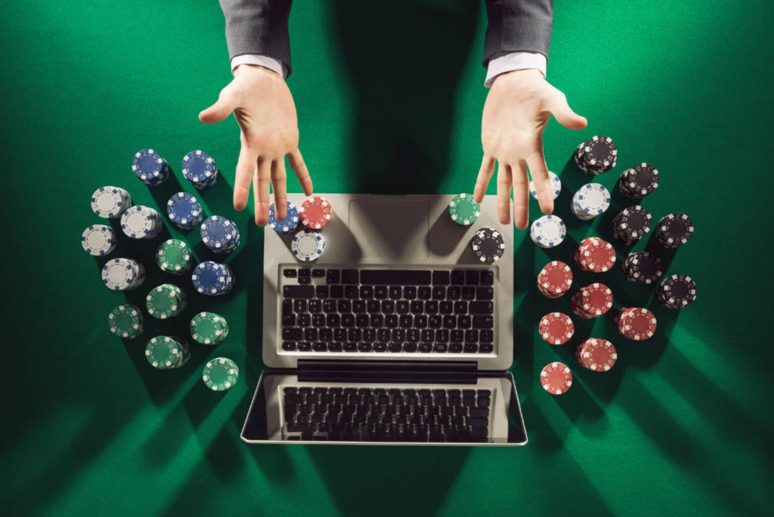 GCash and Maya Comply with BSP’s Directive to Remove Online Gambling Links