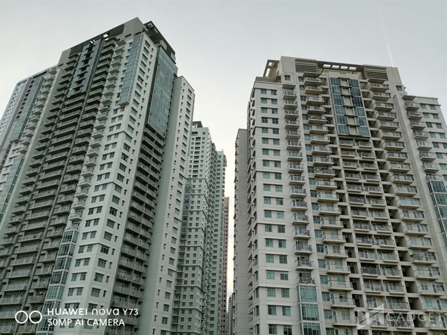 HUAWEI nova Y73 Review